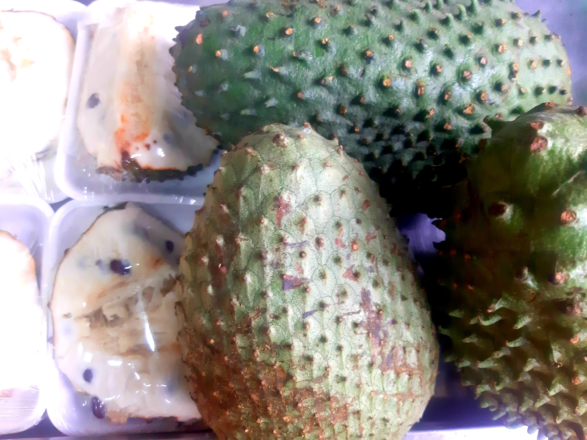 Costa Rican tropical fruits - Costa Rica Infinita, travel agency in ...